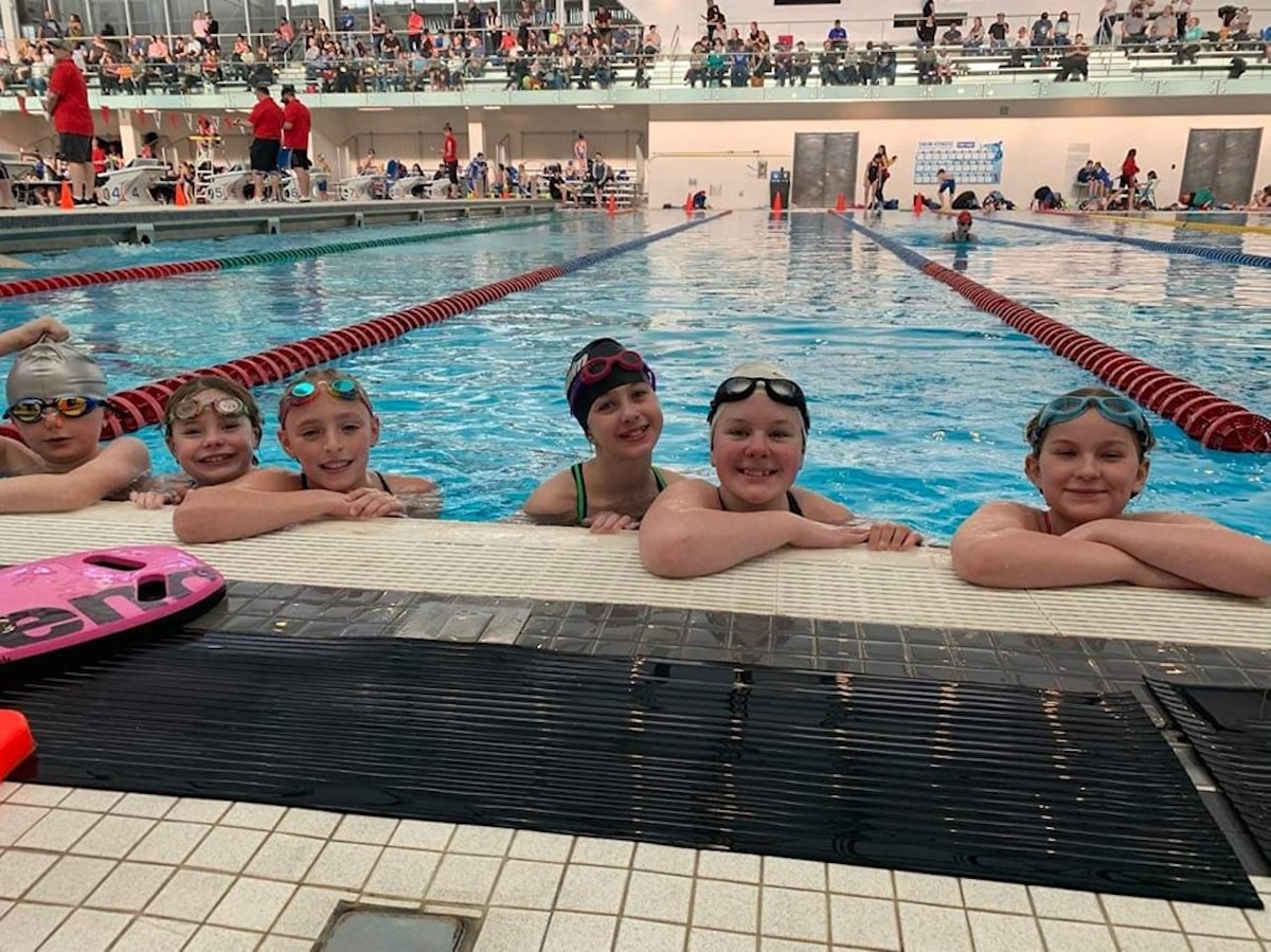 Strathmore Silver Sharks Swim Club Home