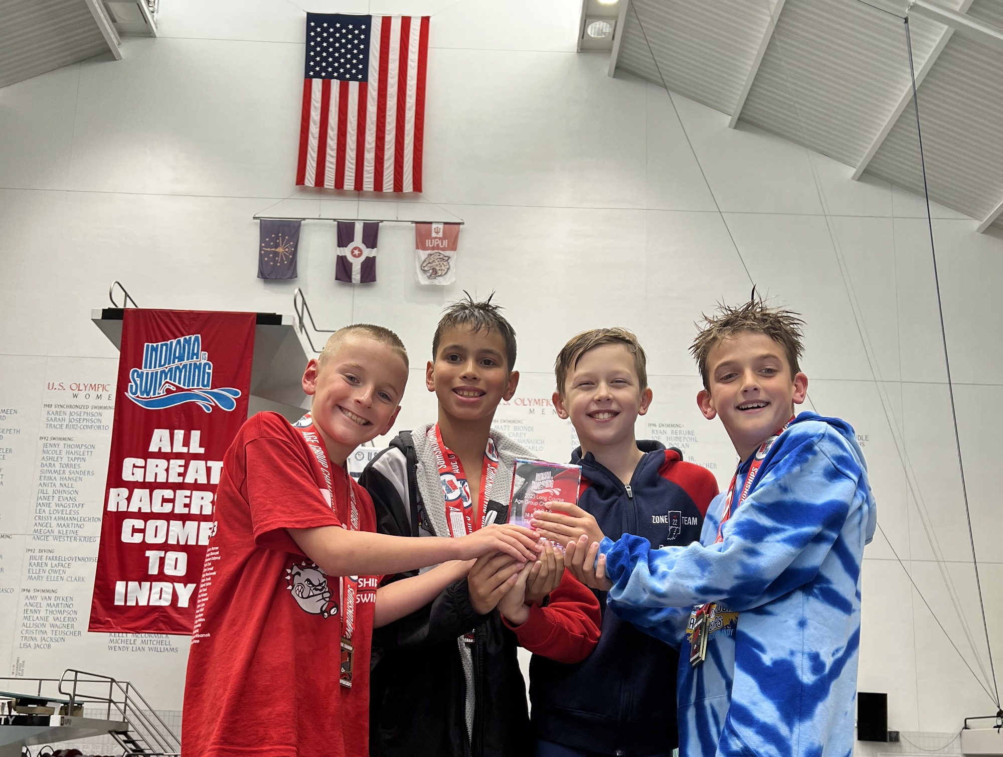 Crown Point Swim Club Home