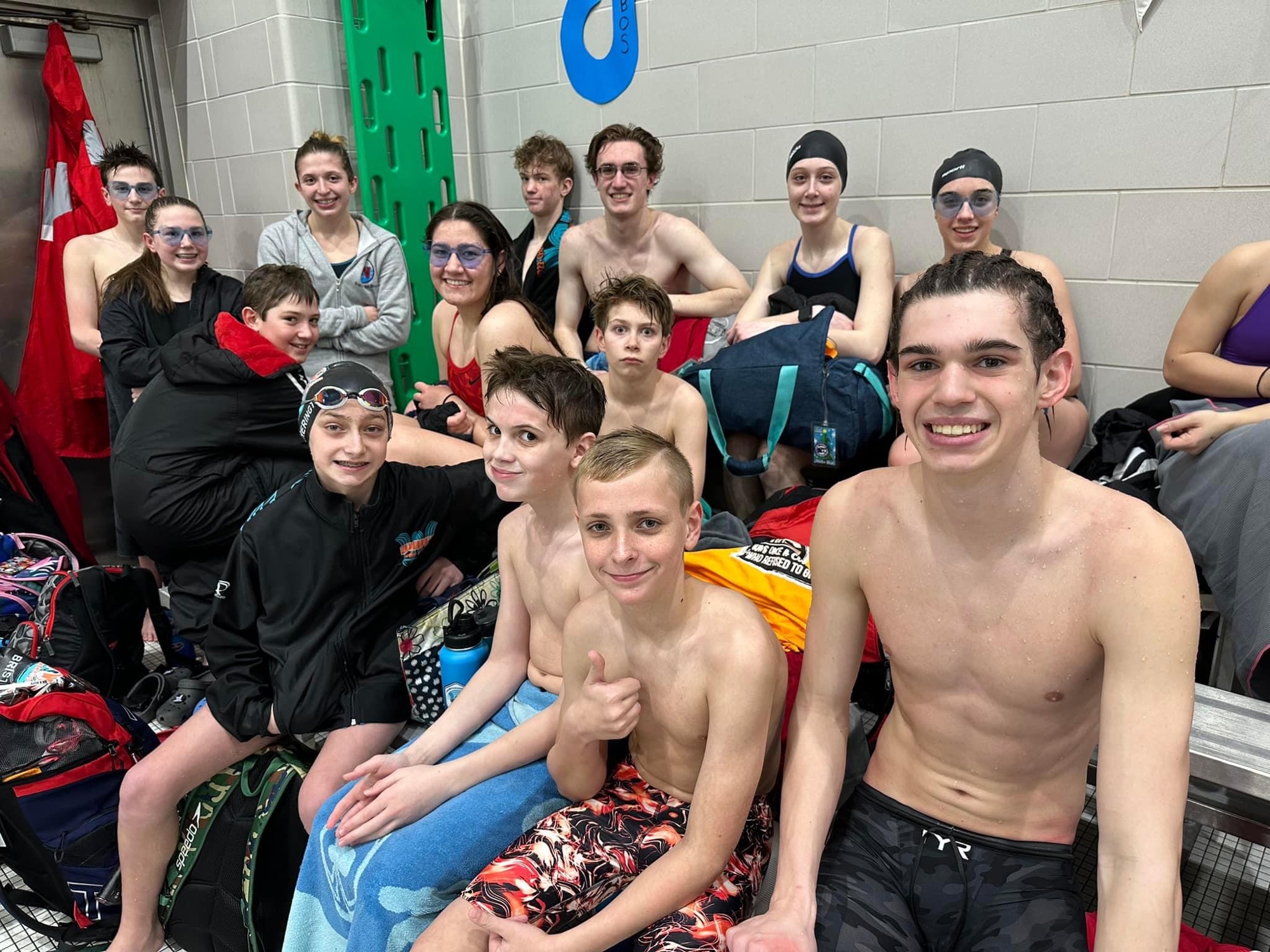 The WAVES Swim Club Home