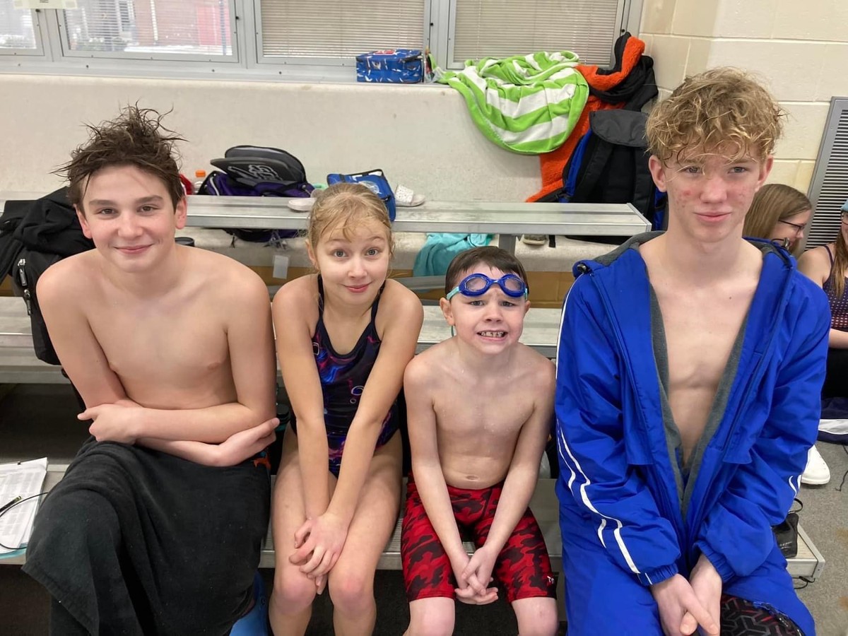 The WAVES Swim Club Home