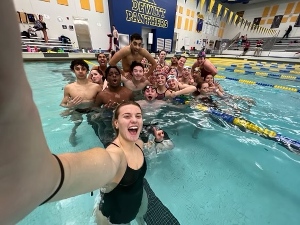 Mid Michigan Aquatics Hurricanes Home