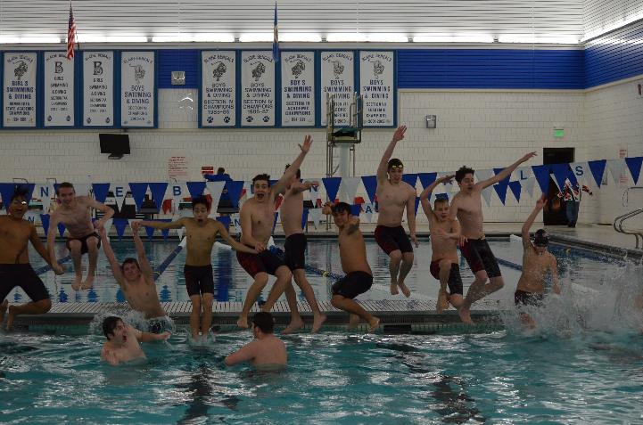 Coon Rapids High School Swim and Dive Home