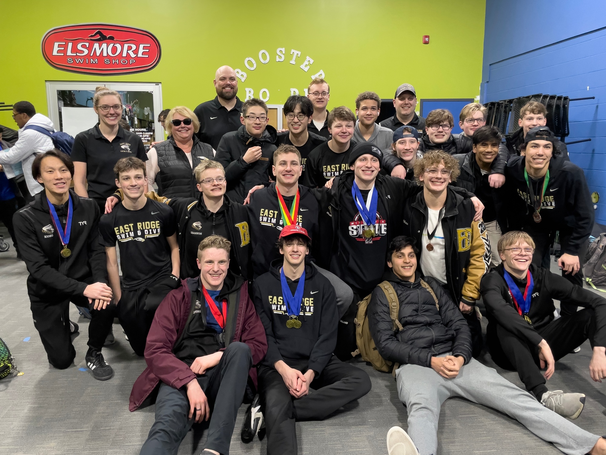 East Ridge High School Swim and Dive Home