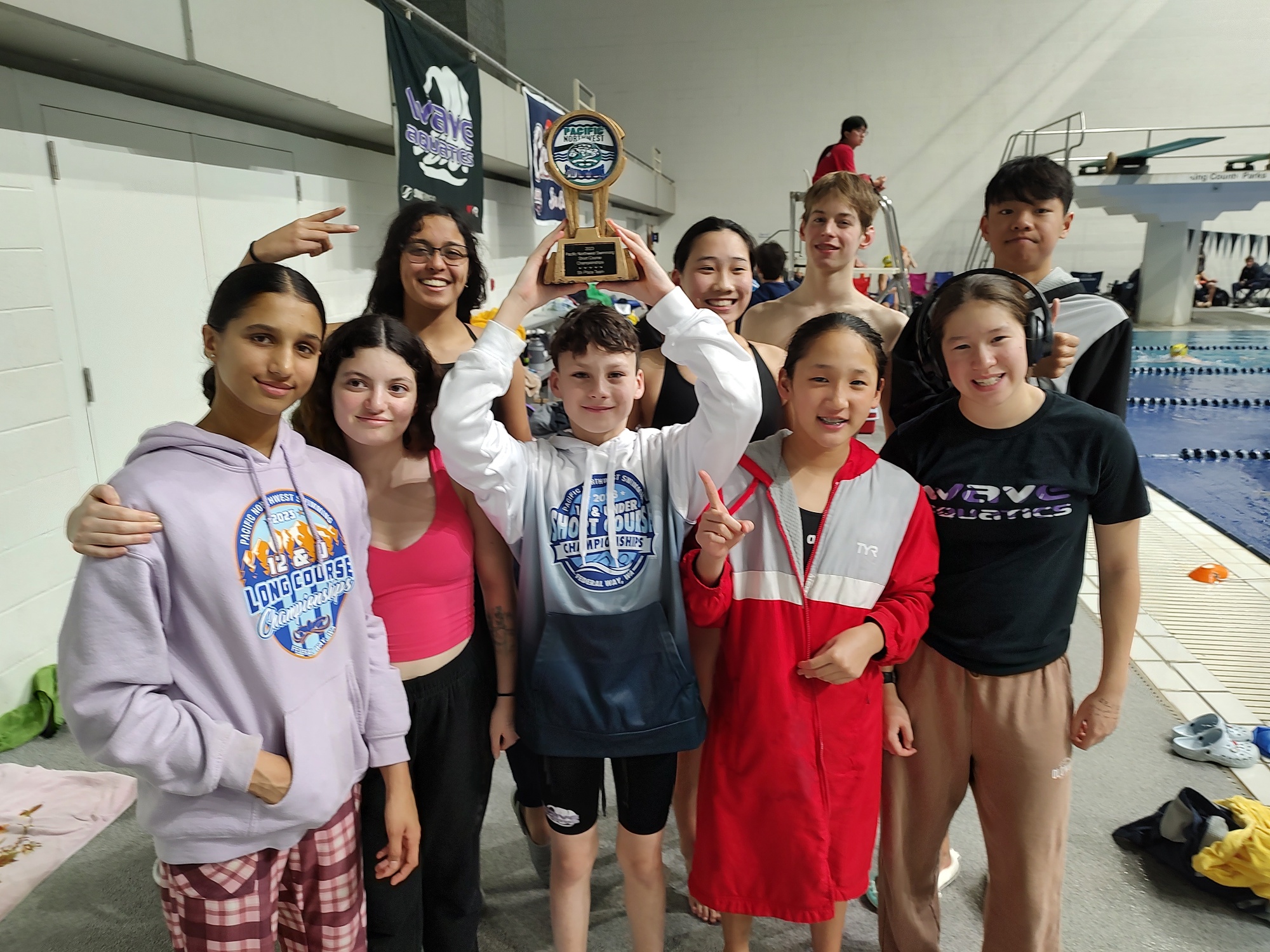 Wave Swimmers Race to Best Finish at PNS AG Champs in Years!